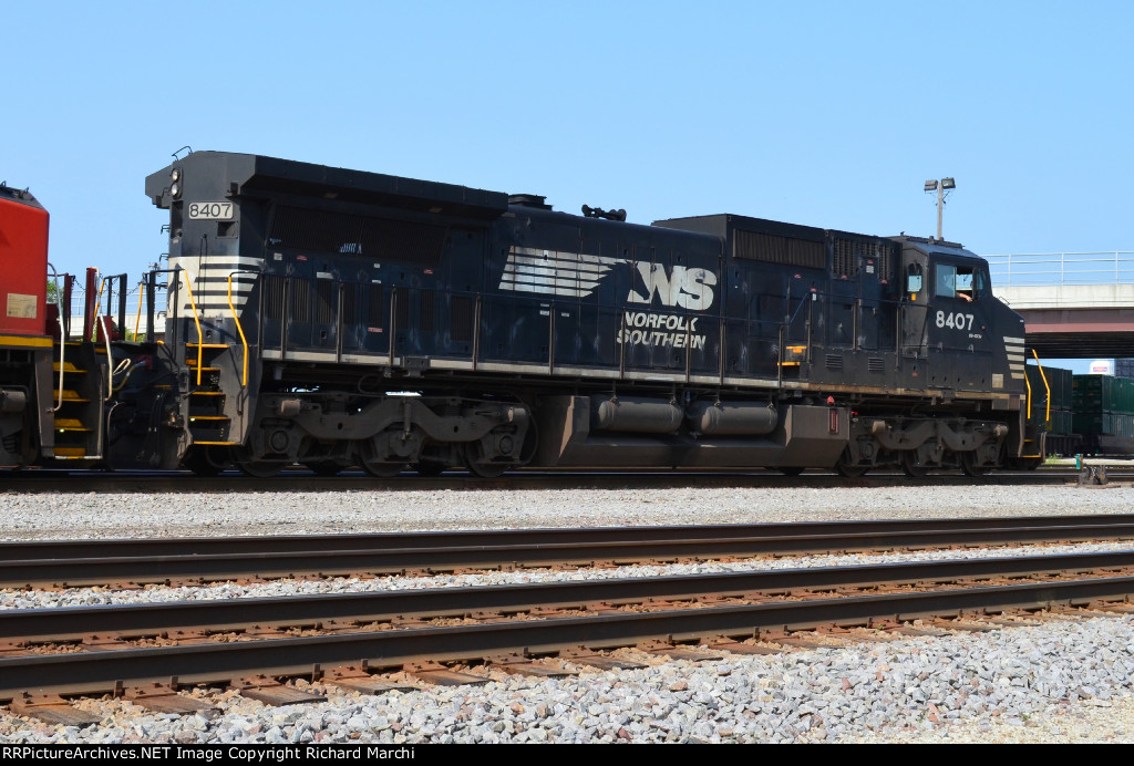 NS 8407